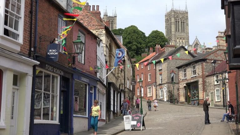 10 Beautiful Places to Visit in Lincoln