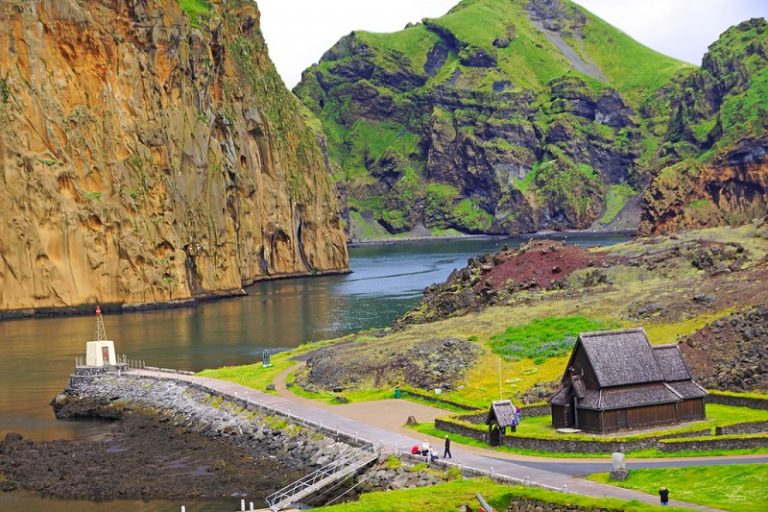 10 Most Beautiful Small Towns in Iceland