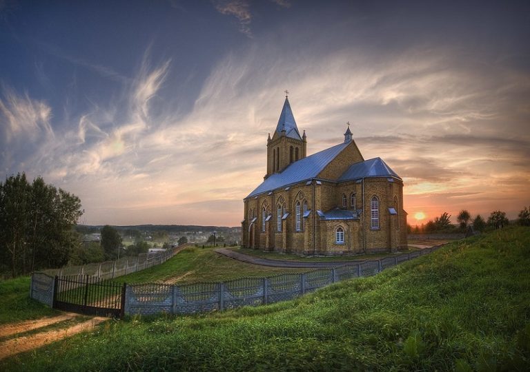 10 Most Beautiful Small Towns in Belarus