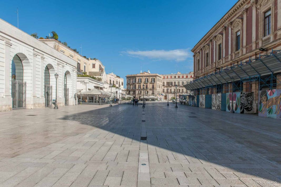 10 Most Beautiful Squares in Bari