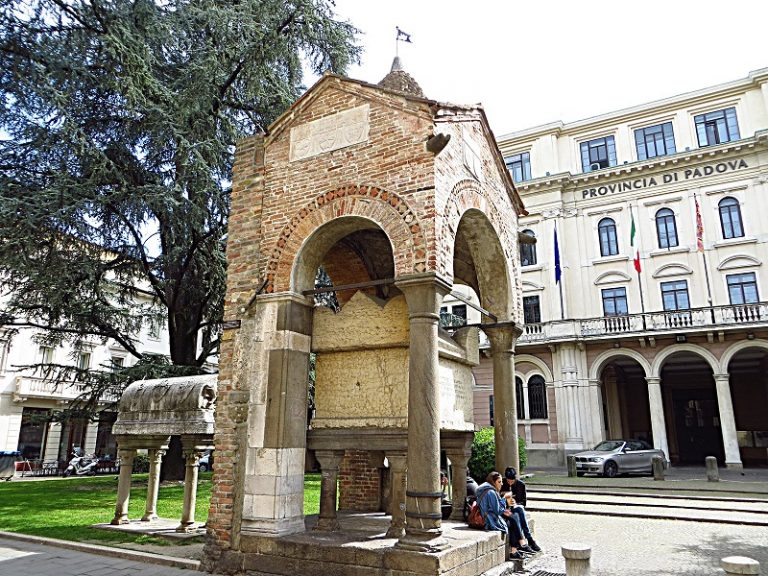 The Most Beautiful Squares in Padua