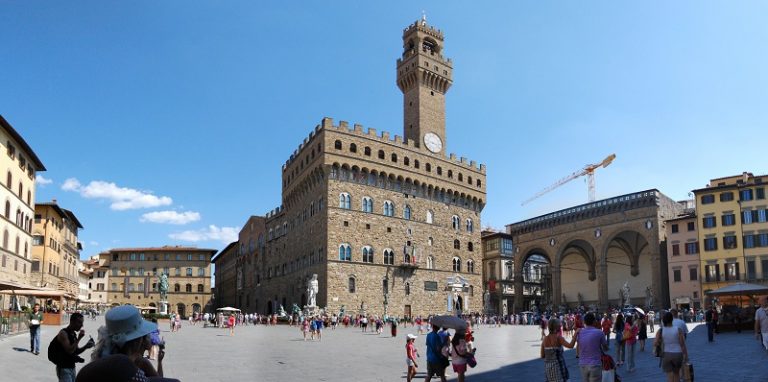 10 Most Beautiful Squares in Florence