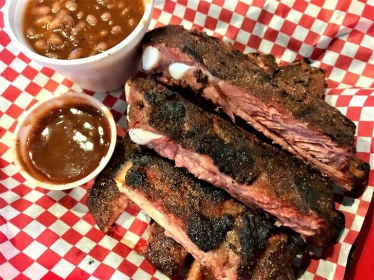 The 10 Best Places For BBQ In Alabama